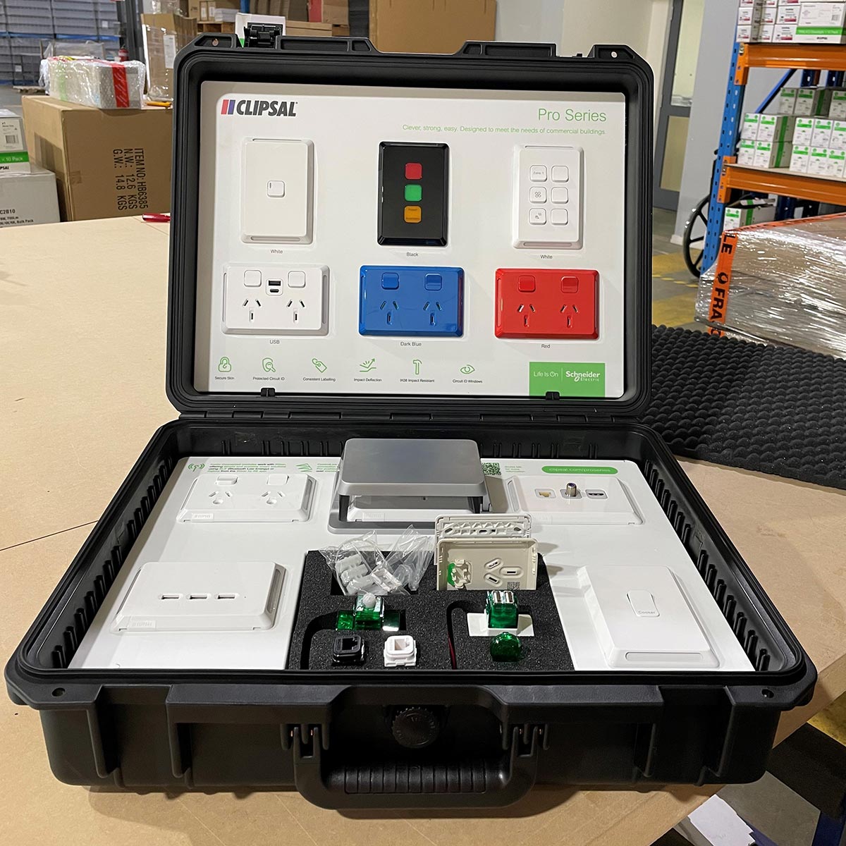 Pro Series Display Cases – Zform